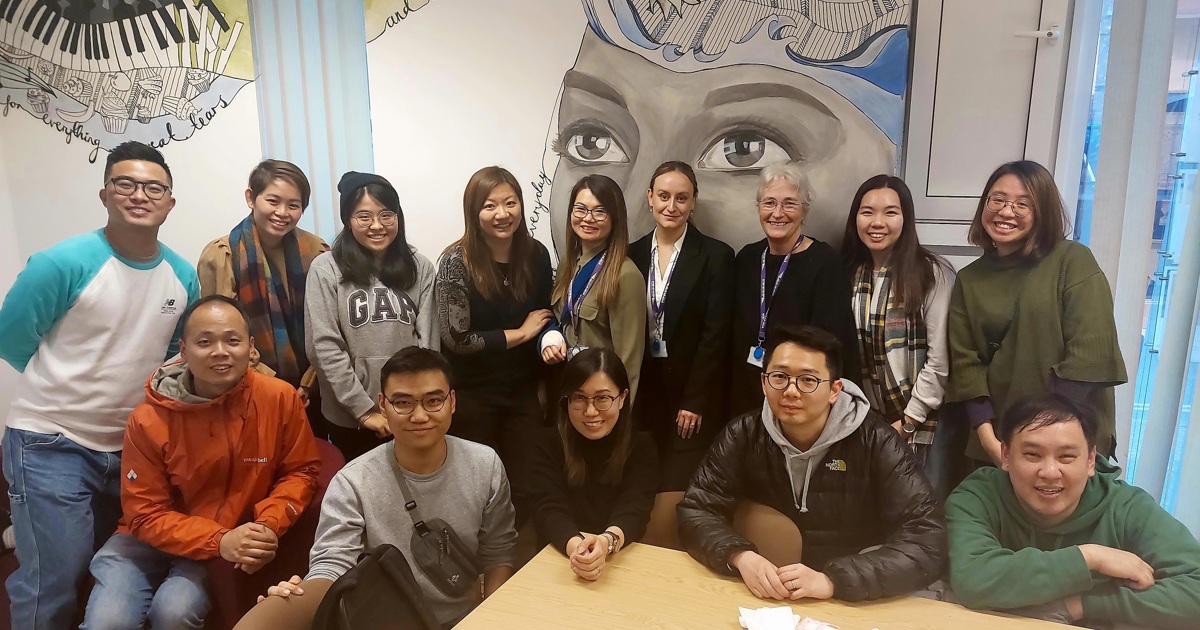 Hong Kong Delegates Visit Step by Step